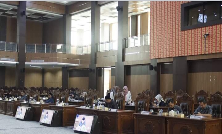 DPRD Dengarkan Empat Raperda Usulan Pemkot Lubuklinggau – Portal Beligat DPRD Dengarkan Empat Raperda Usulan Pemkot Lubuklinggau – Portal Beligat